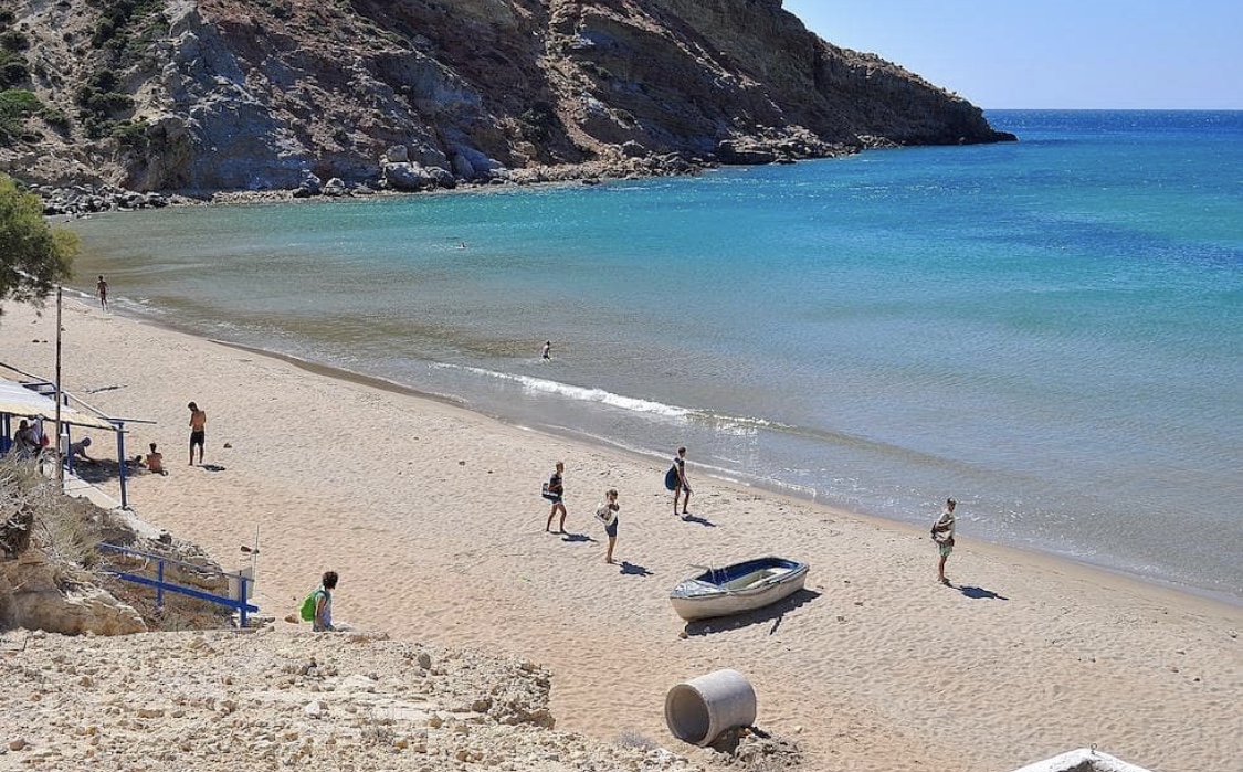 Provatas Milos Beach | All you need to know